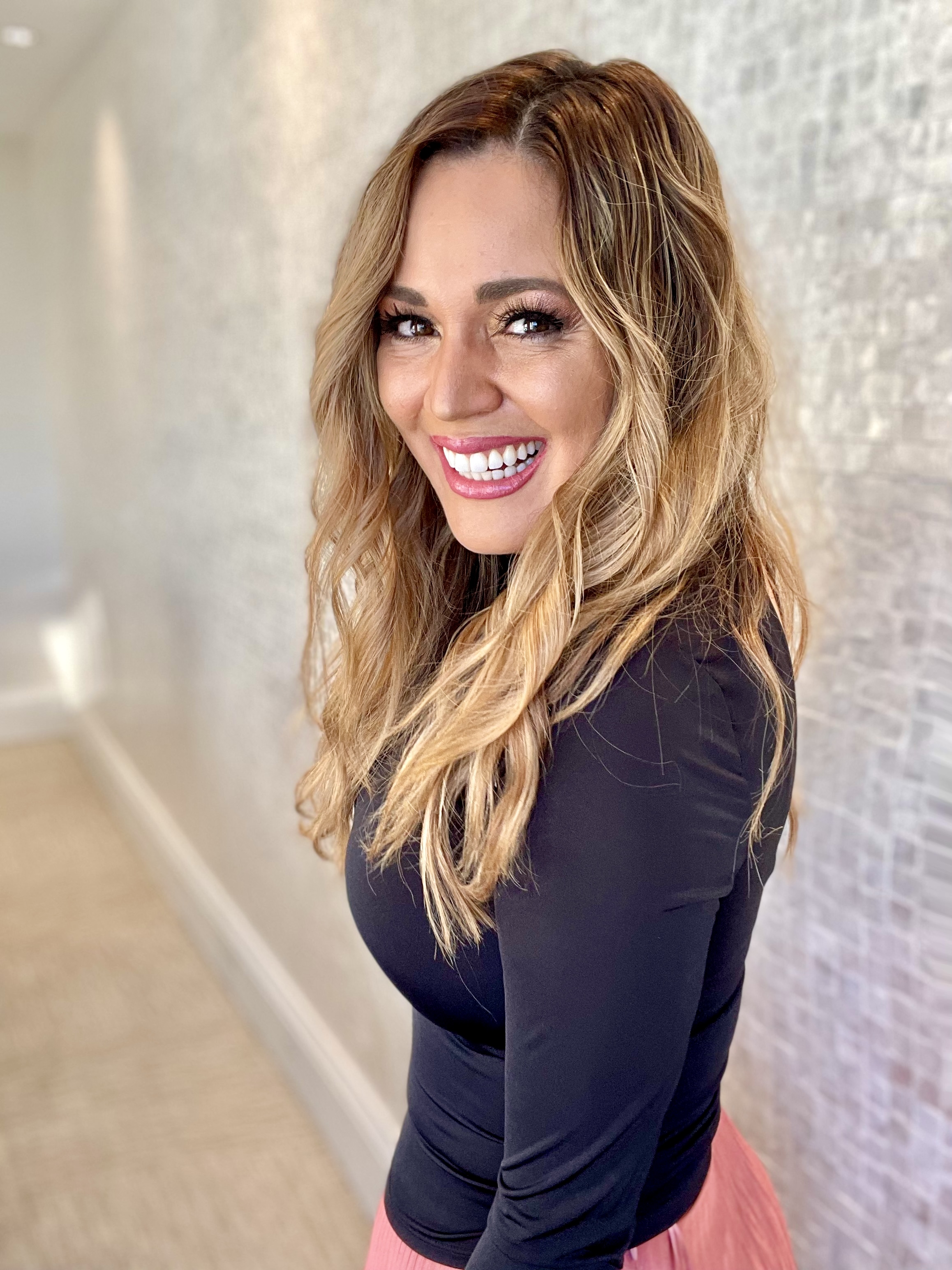 About Me - Miri Rodriguez